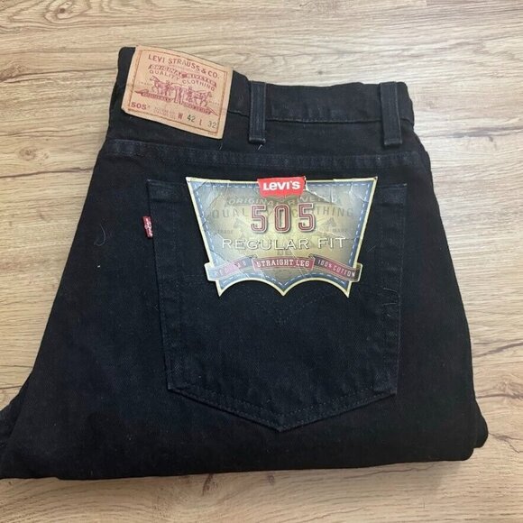 Levi's | Jeans | Vtg 9s Levis 505 Black Denim Jeans Classic Straight Red Tab 42x32 995 | Poshmark